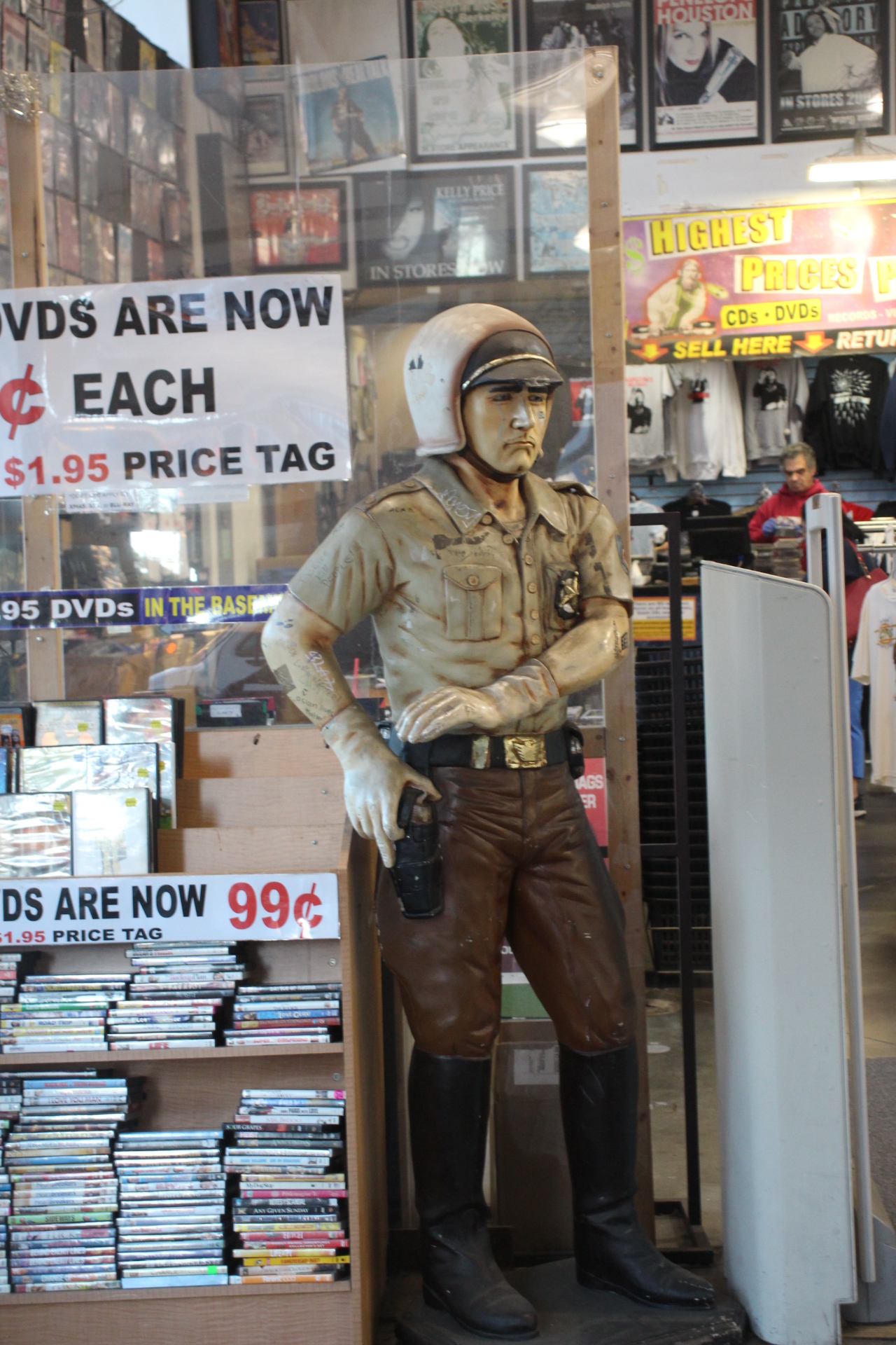Amoeba Records on Telegraph Avenue, Berkeley, December 2025 – Zonta Photos